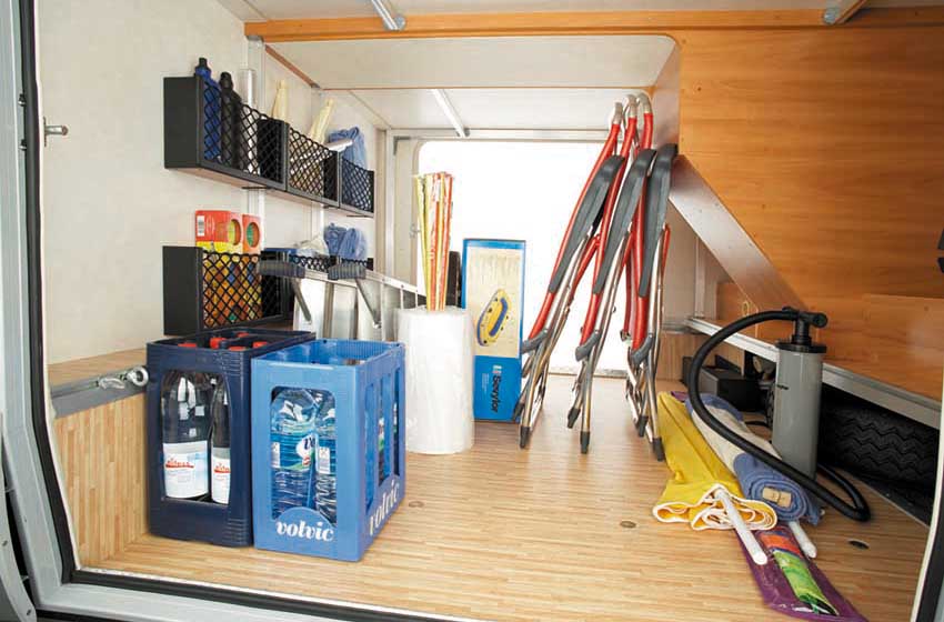 Cosa portarsi nel gavone per la sosta camper? - Pleinair