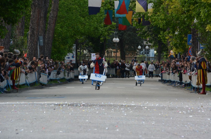 5 idee per un weekend in camper nelle Marche - Pleinair