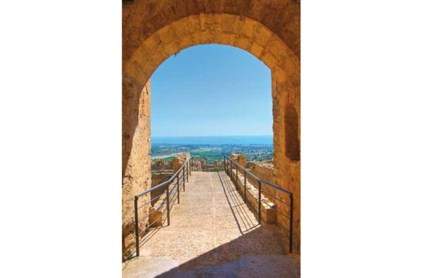 Calabria in camper: viaggio di 7 giorni da Rocca Imperiale a Praia a Mare