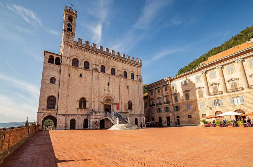 Toscana e Umbria in camper: 3 borghi sulle orme di San Francesco